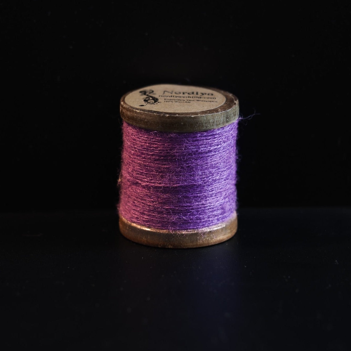 Light purple embroidery thread 100% wool