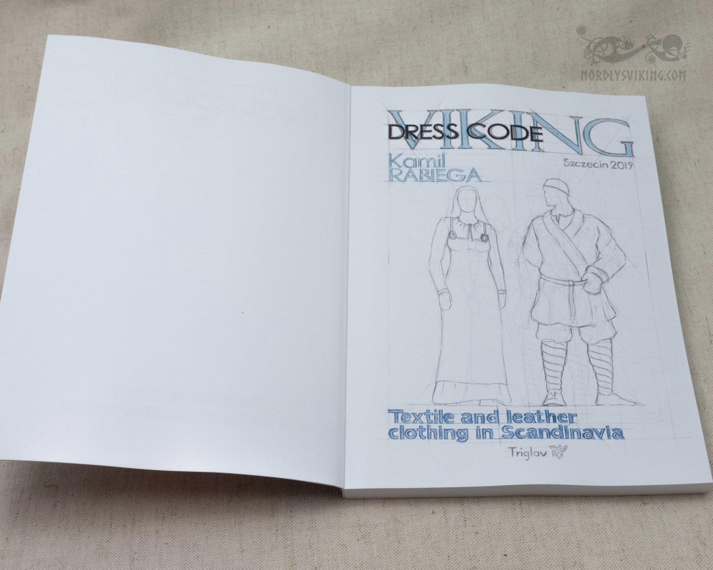 Viking Dress Code - Textile and leather clothing in Scandinavia